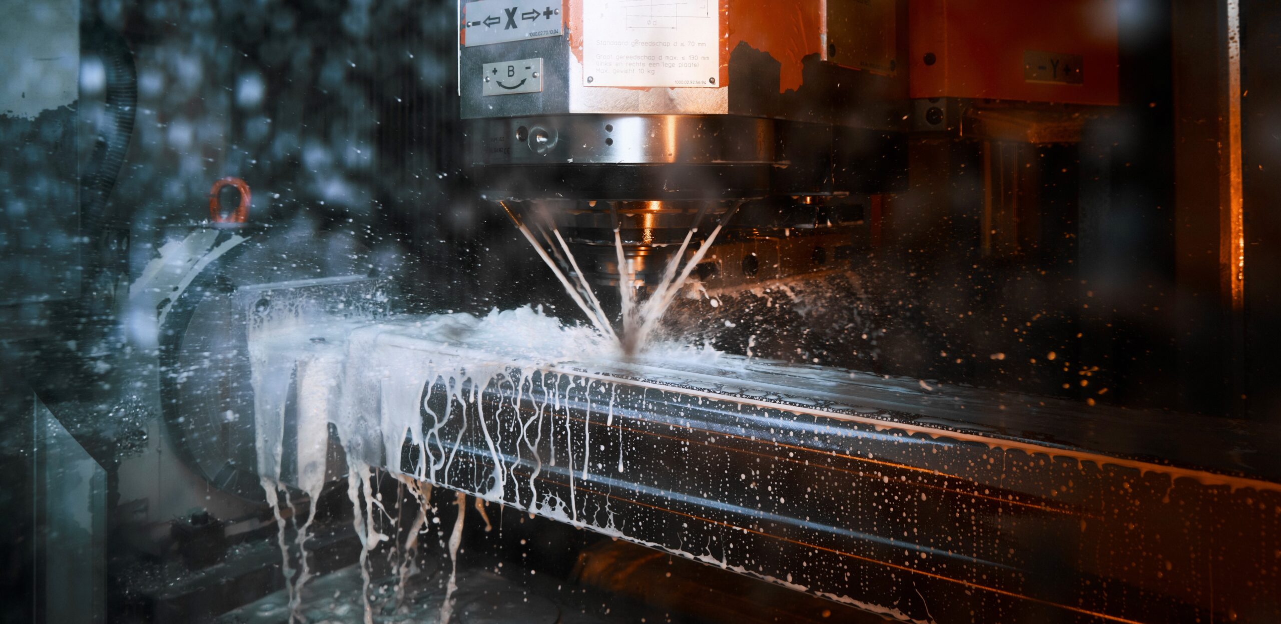 Precisie extrusie componenten voor defensie - Mifa